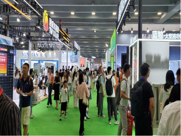 Hợp tác năng lượng Việt Nam - Trung Quốc - ASEAN tại VCEA 2025 | Diễn ...